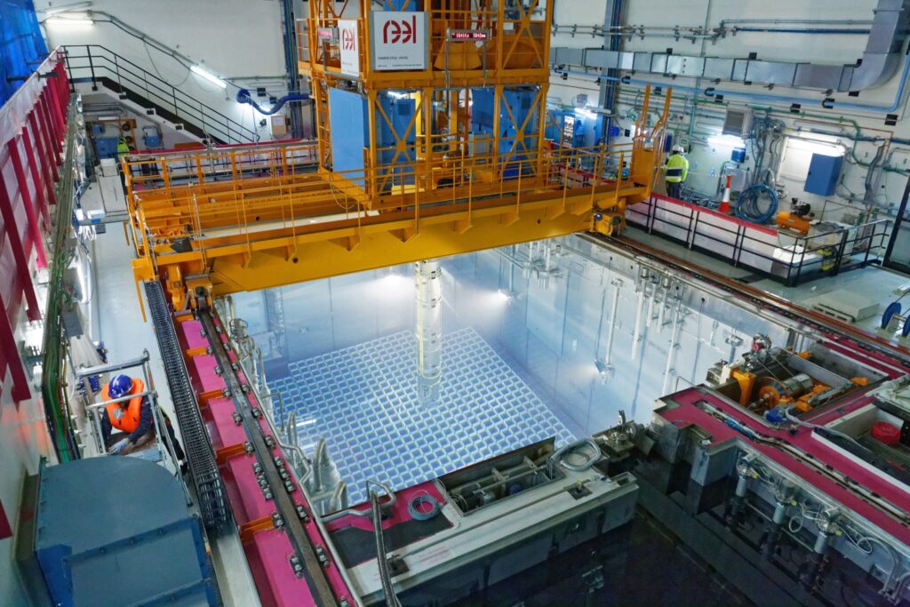 Frankrijk gaat 'meer dan' de geplande zes nieuwe kerncentrales bouwen ...